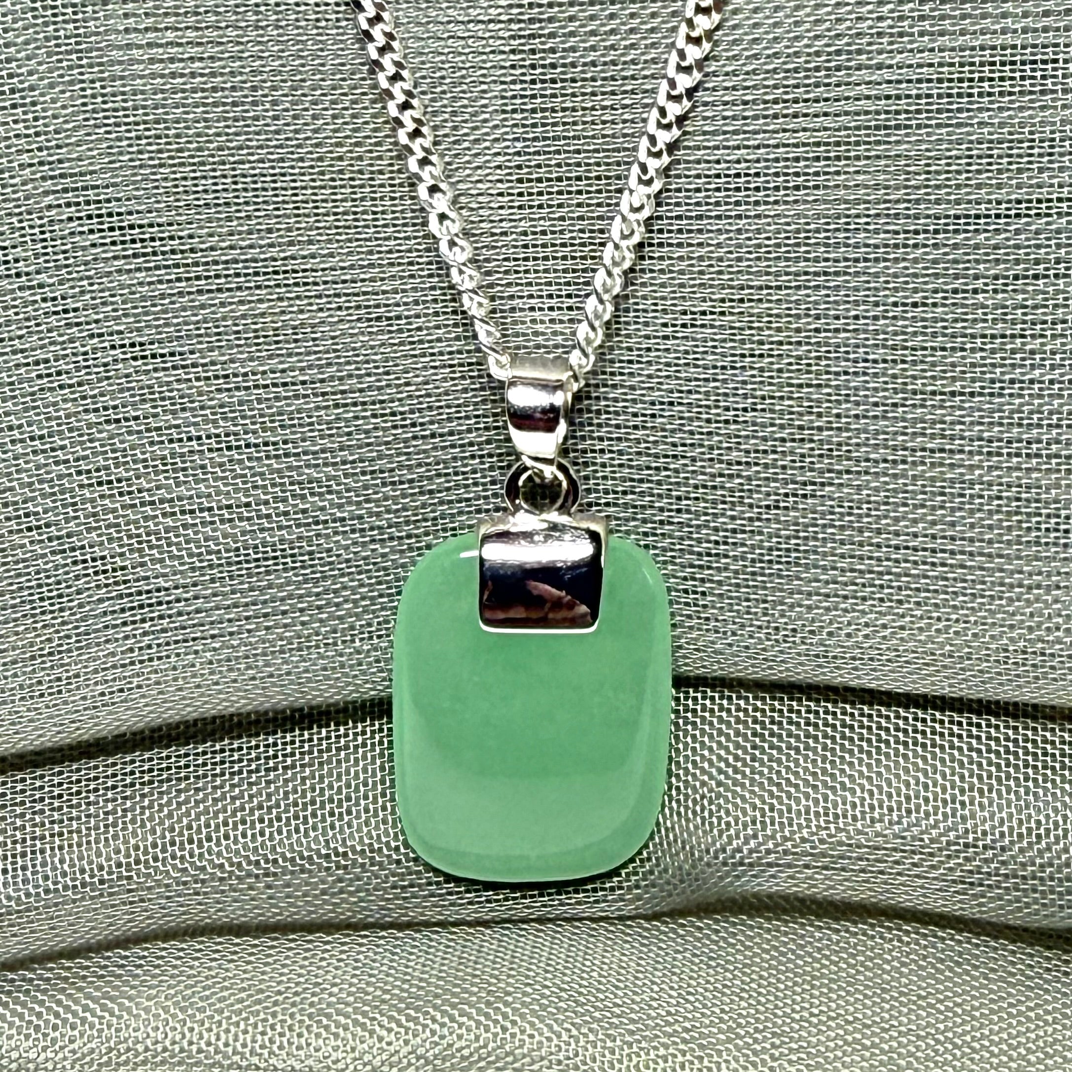 Real green jade necklace cushion shape stone sterling silver, a gorgeo ...