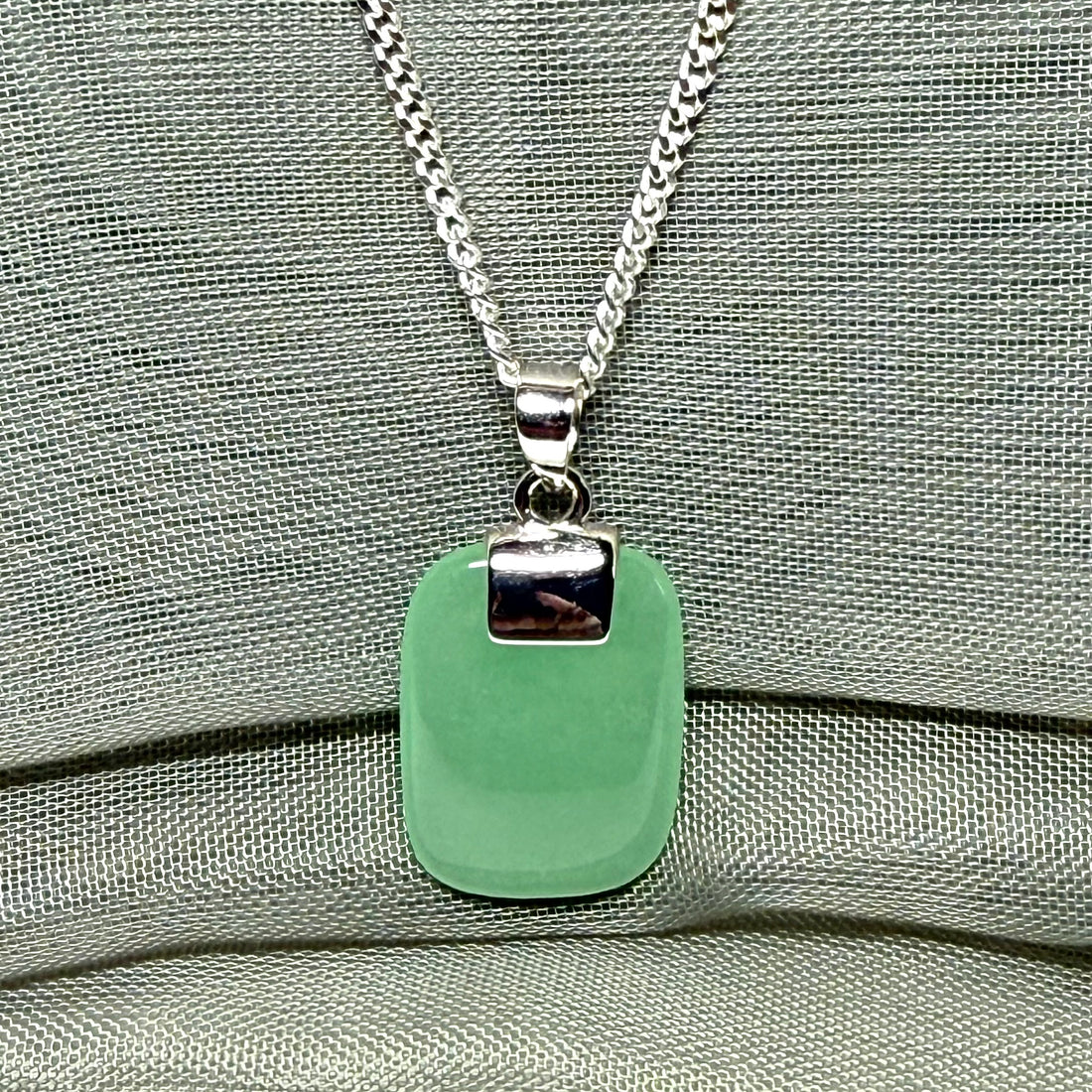 Real green jade necklace cushion shape stone sterling silver, a gorgeo ...