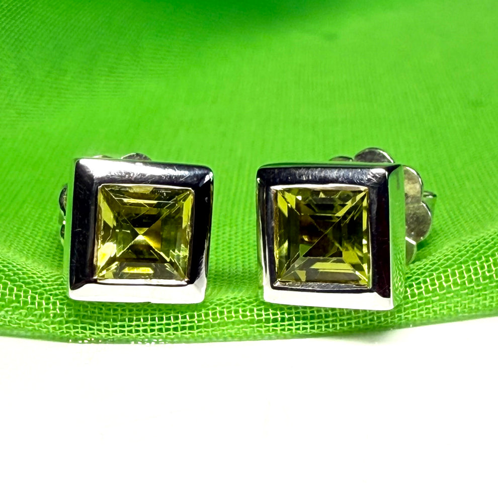 Real peridot square stud earrings rubbed over edged – Sarah Beth Jewellers
